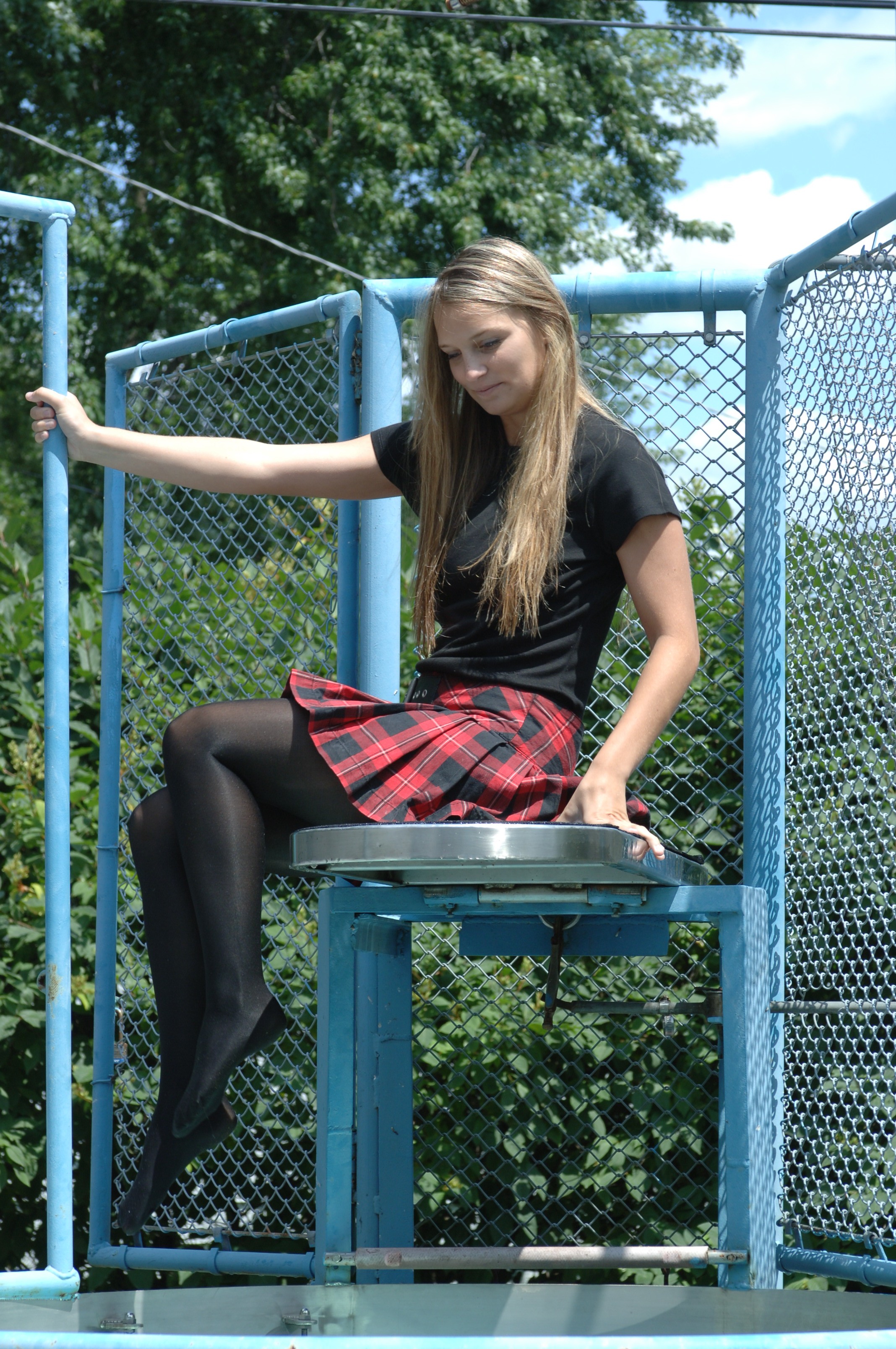 Dee School Girl Dunk Tank Gallery